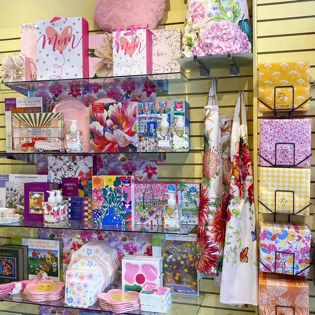Party Supply and Gift Shop in Toronto, ON