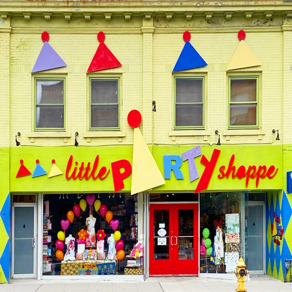 Party Supply and Gift Shop in Toronto, ON