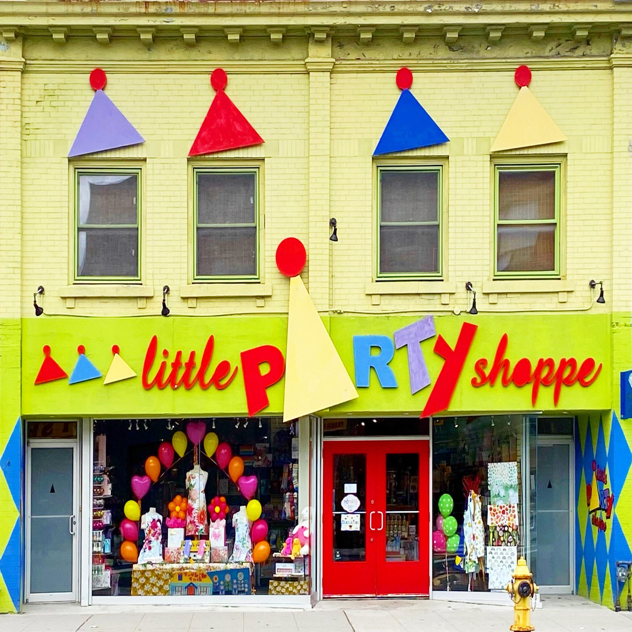 Party Supply and Gift Shop in Toronto, ON